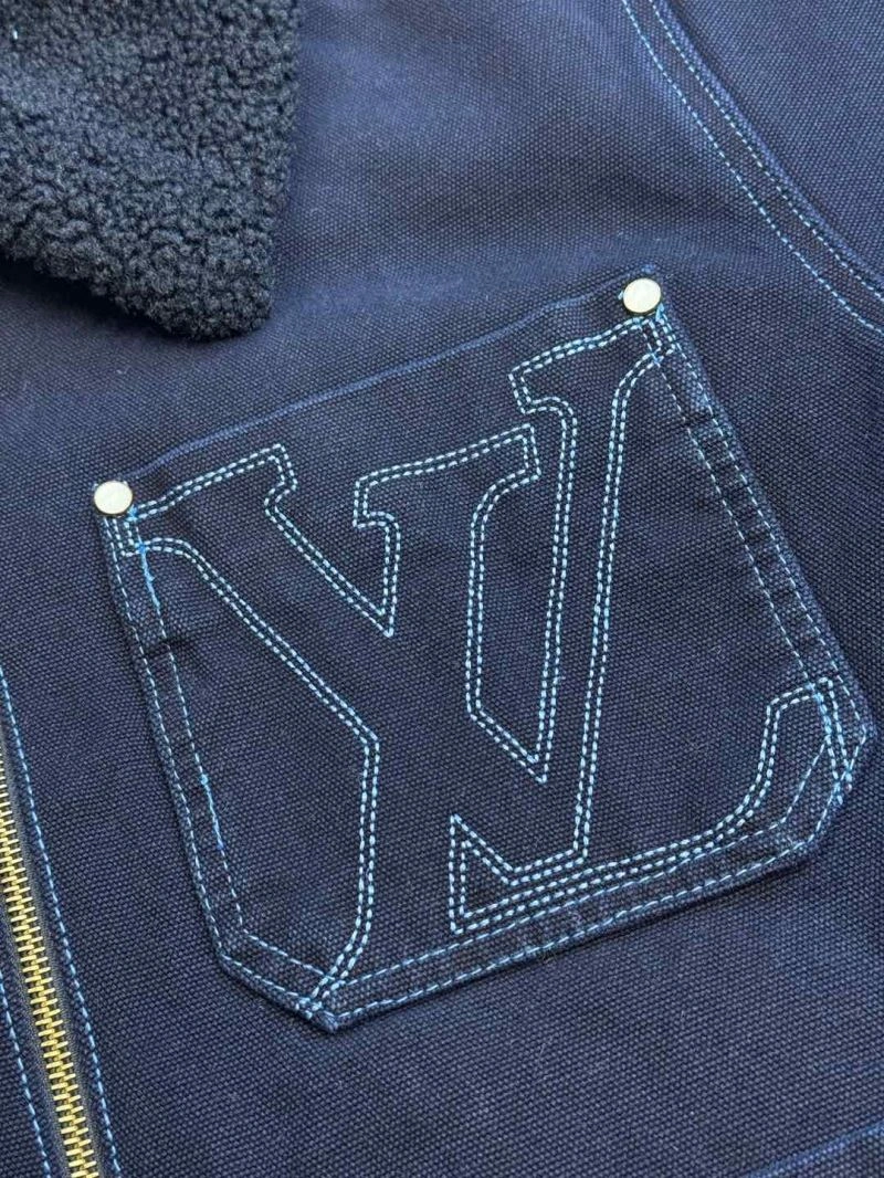 Accurate model Louis Vuitton Outwear