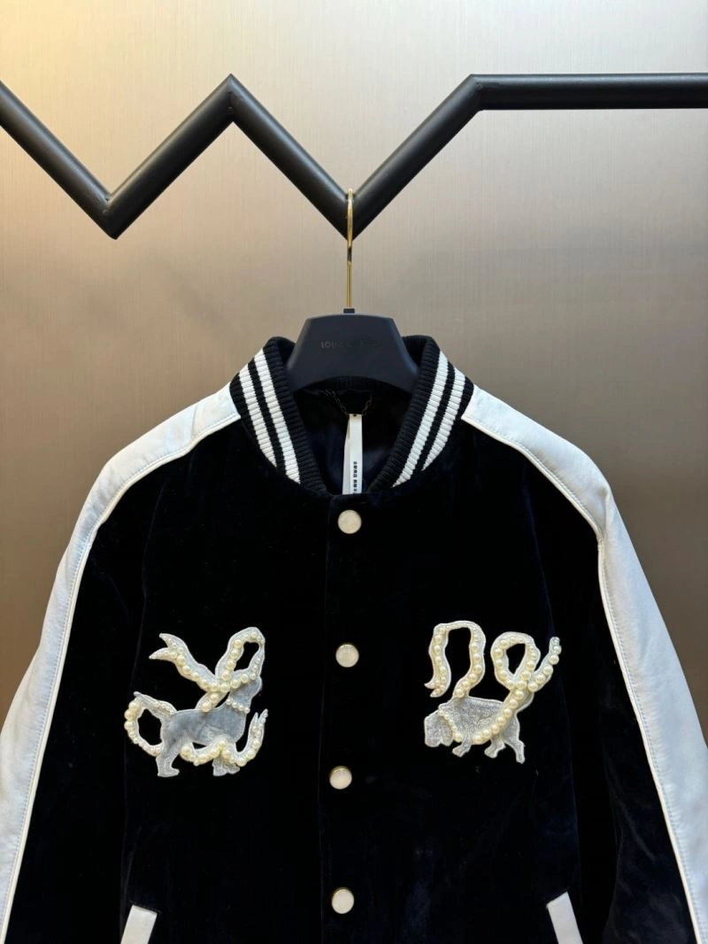 High accuracy Louis Vuitton Outwear