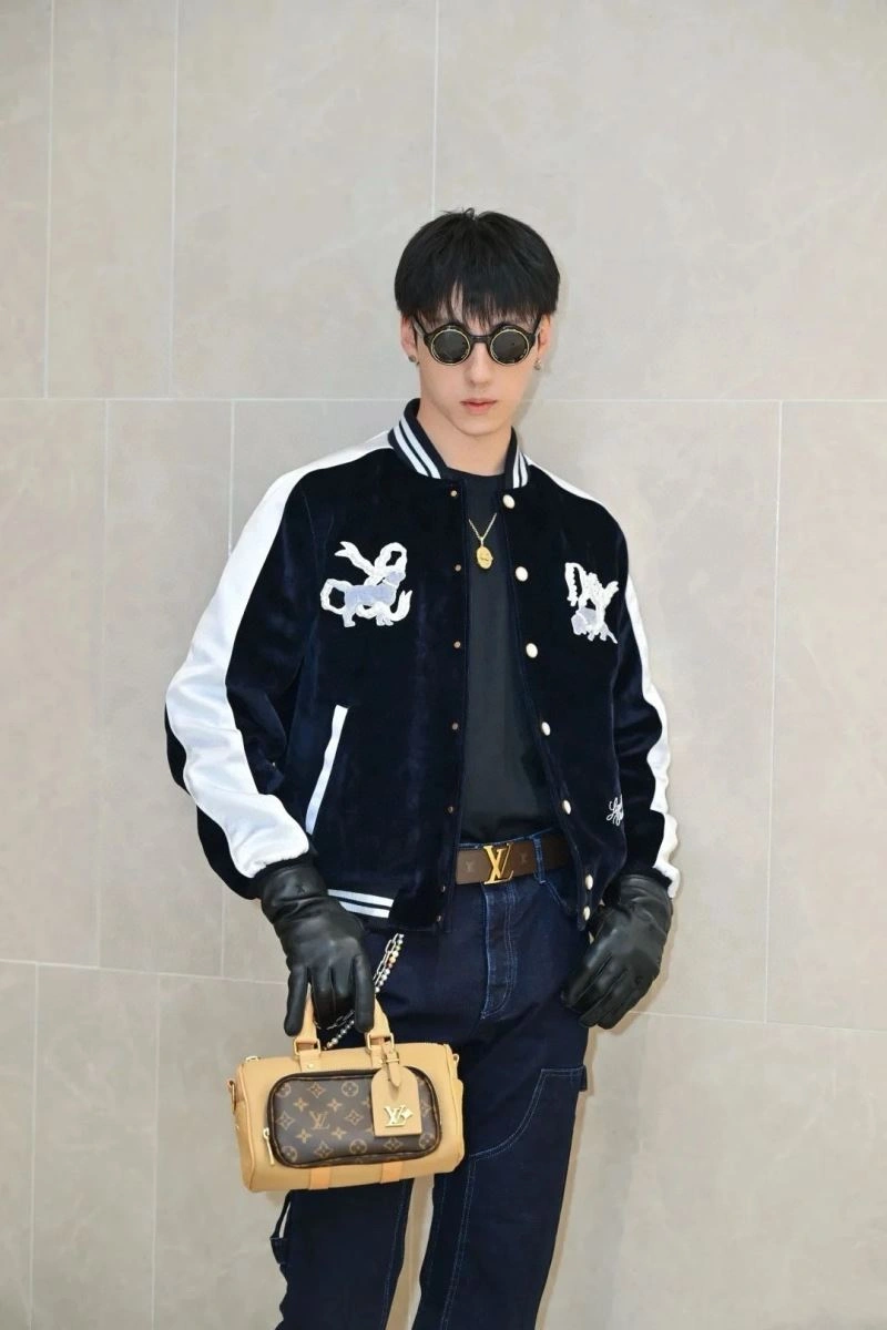 High accuracy Louis Vuitton Outwear