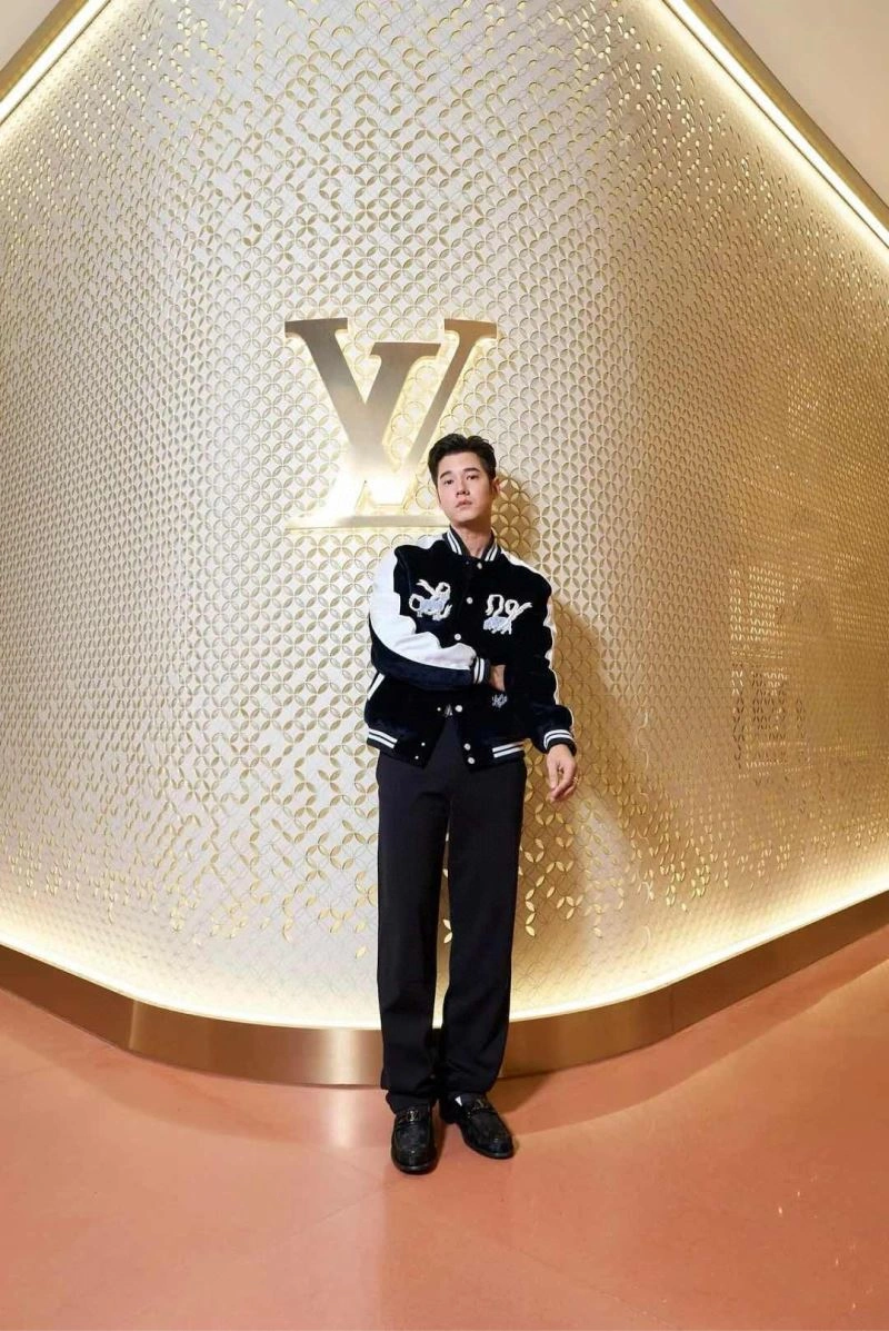 High accuracy Louis Vuitton Outwear