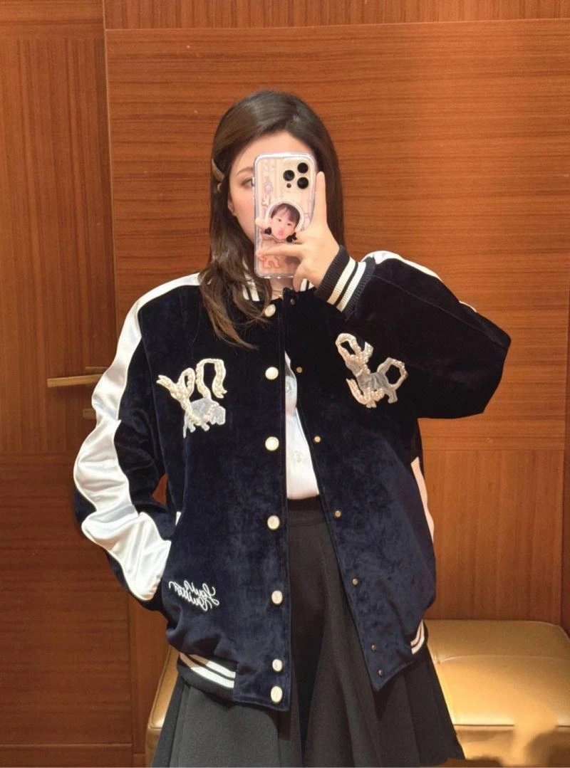 High accuracy Louis Vuitton Outwear