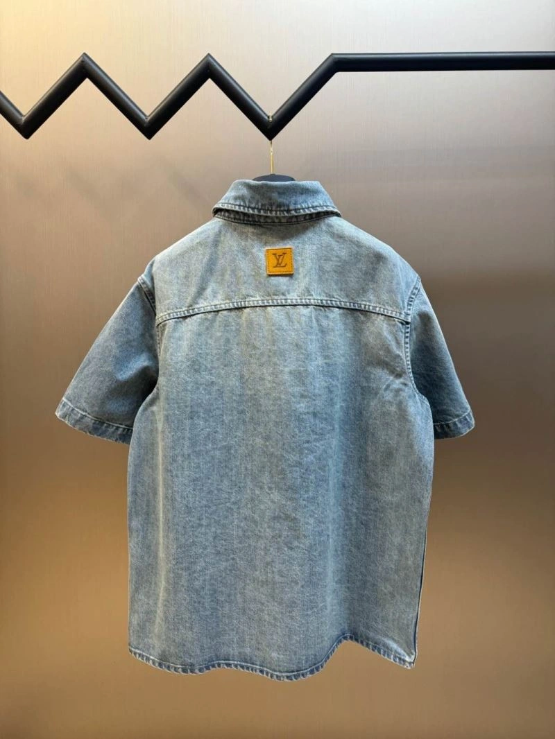 Exact replica Louis Vuitton Outwear