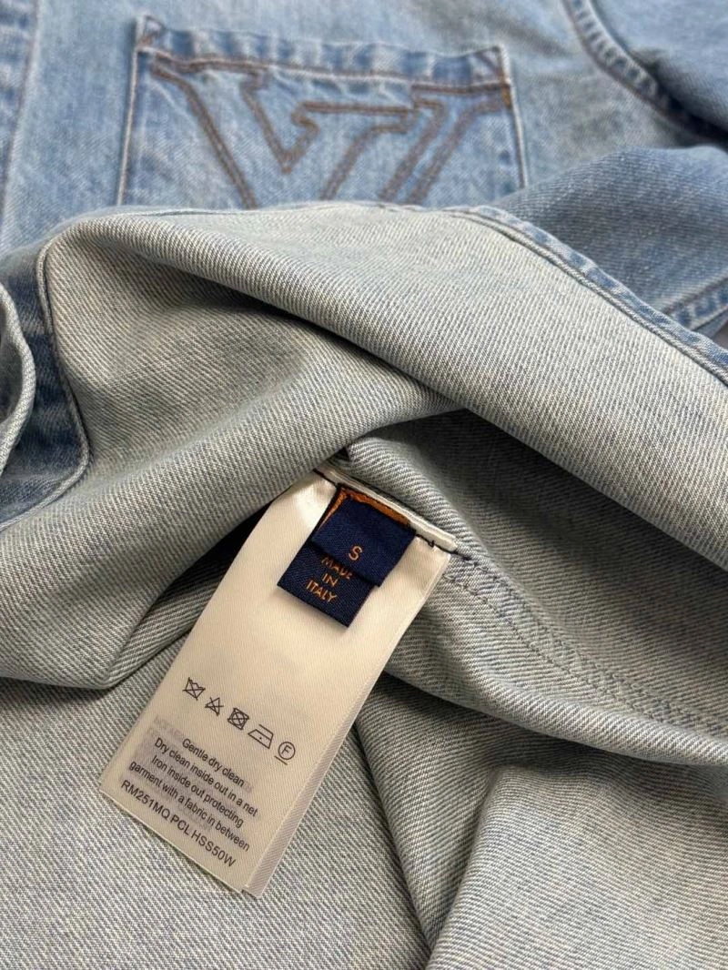 Exact replica Louis Vuitton Outwear
