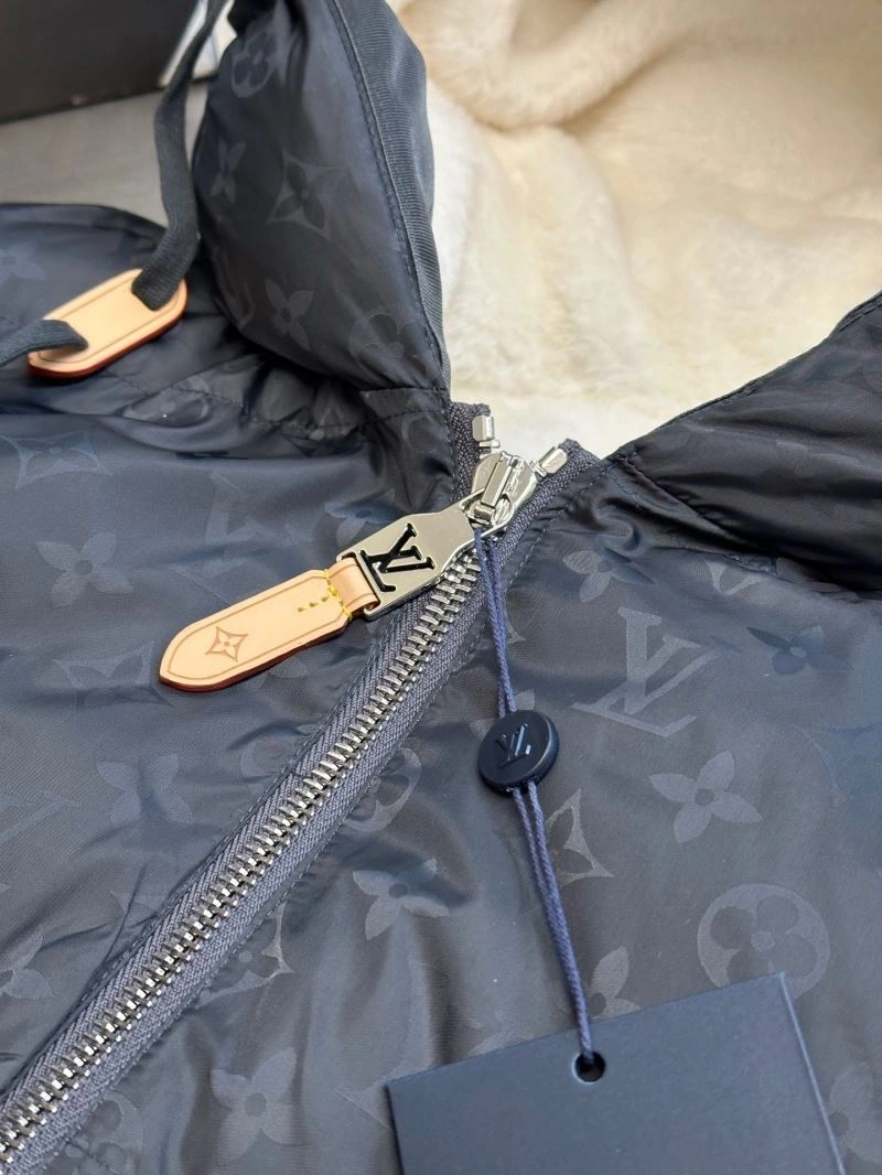 Low-cost Louis Vuitton Outwear