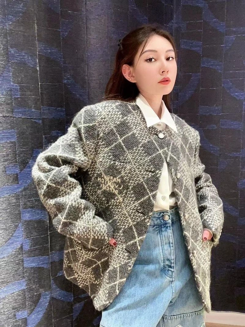 Top match Louis Vuitton Outwear