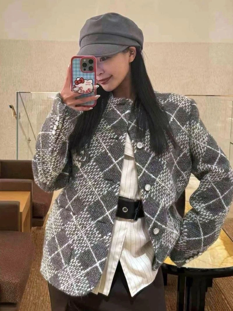 Top match Louis Vuitton Outwear