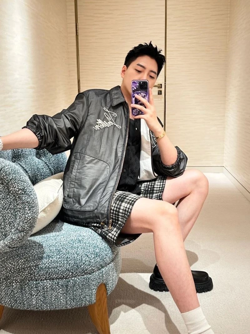 Perfect replica Louis Vuitton Outwear