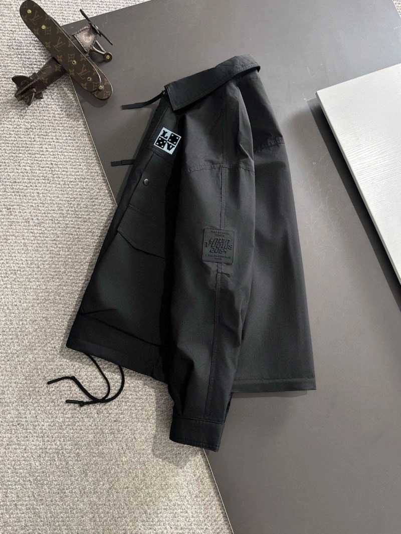 Bargain Louis Vuitton Outwear