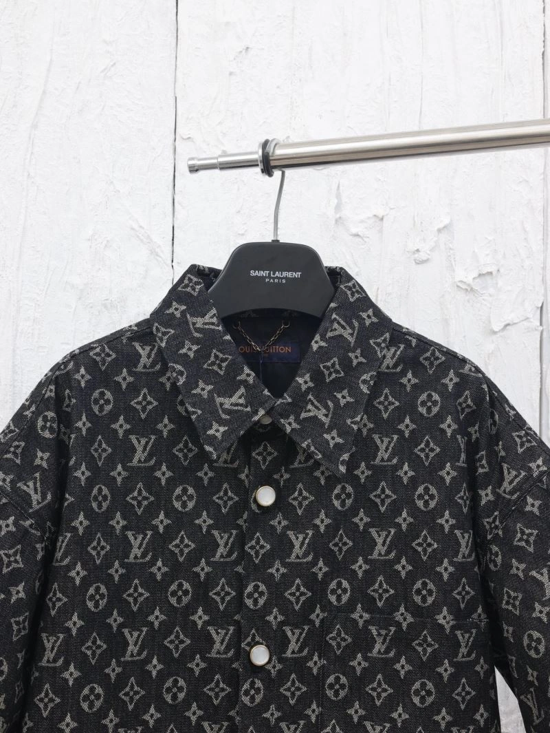 Official Louis Vuitton Outwear