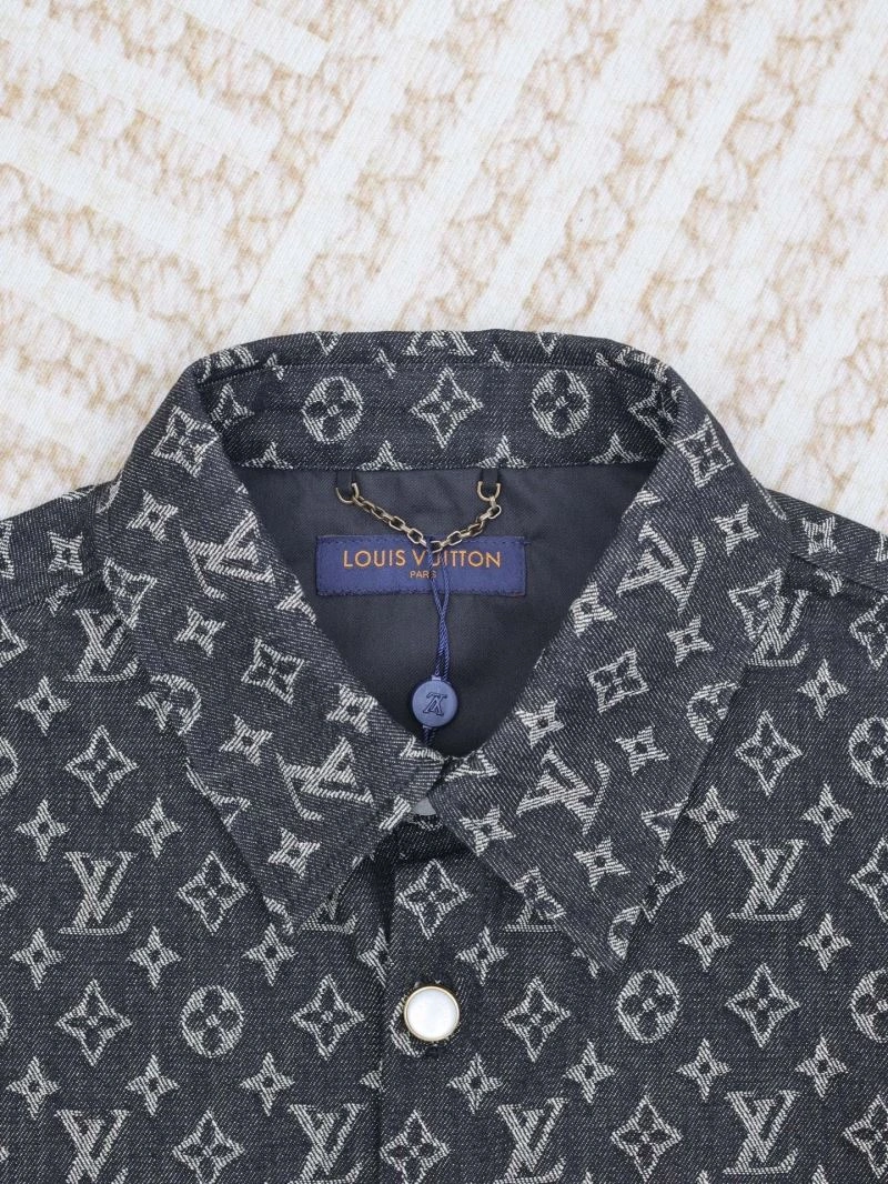 Official Louis Vuitton Outwear