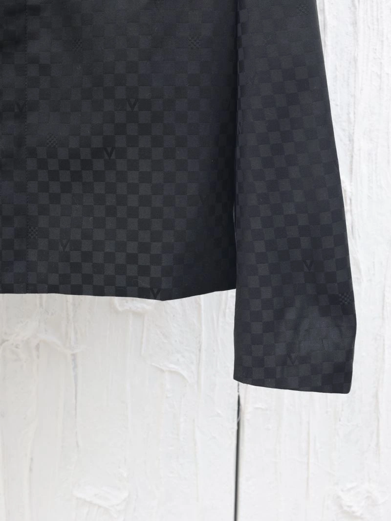 Top match Louis Vuitton Outwear