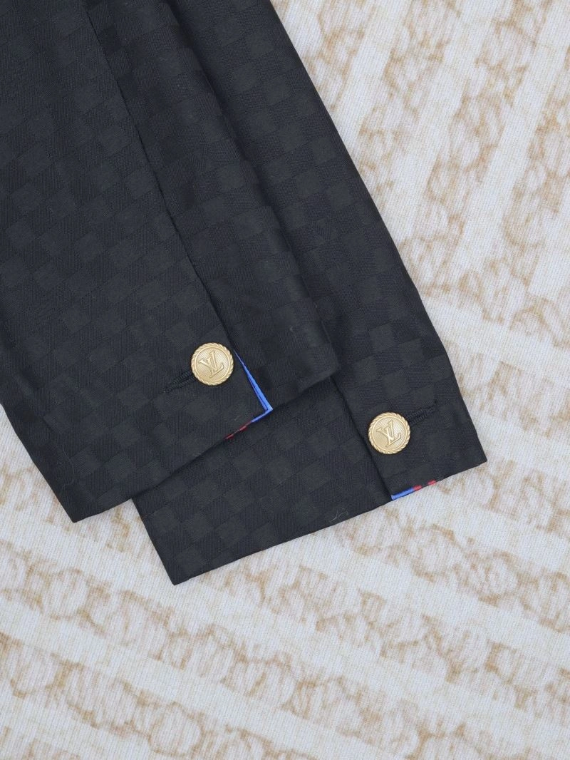 Top match Louis Vuitton Outwear