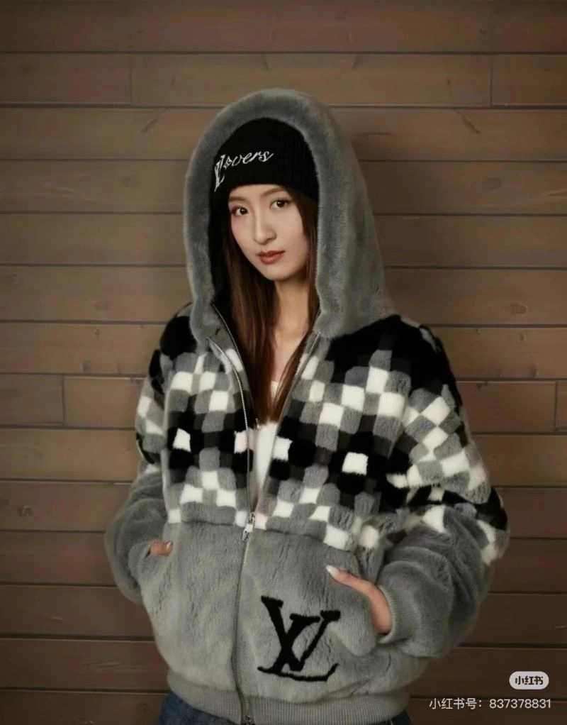 Precise copy Louis Vuitton Outwear