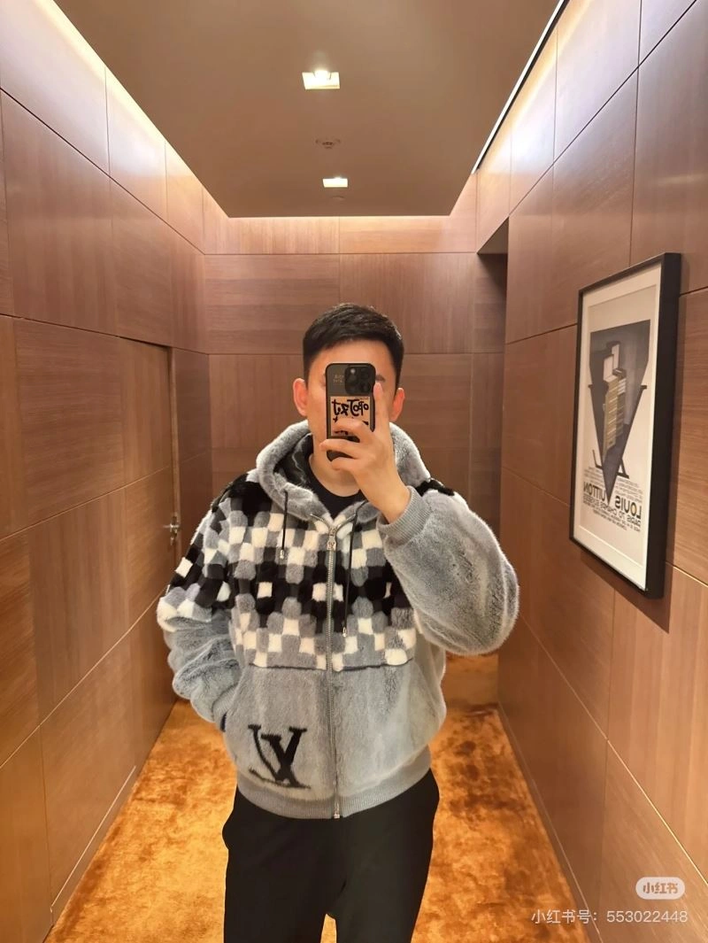 Precise copy Louis Vuitton Outwear