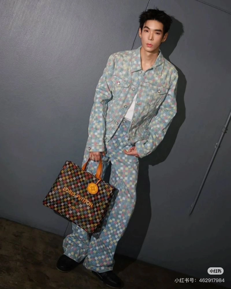 Economical Louis Vuitton Outwear