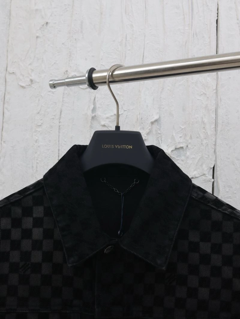 Low-cost Louis Vuitton Outwear