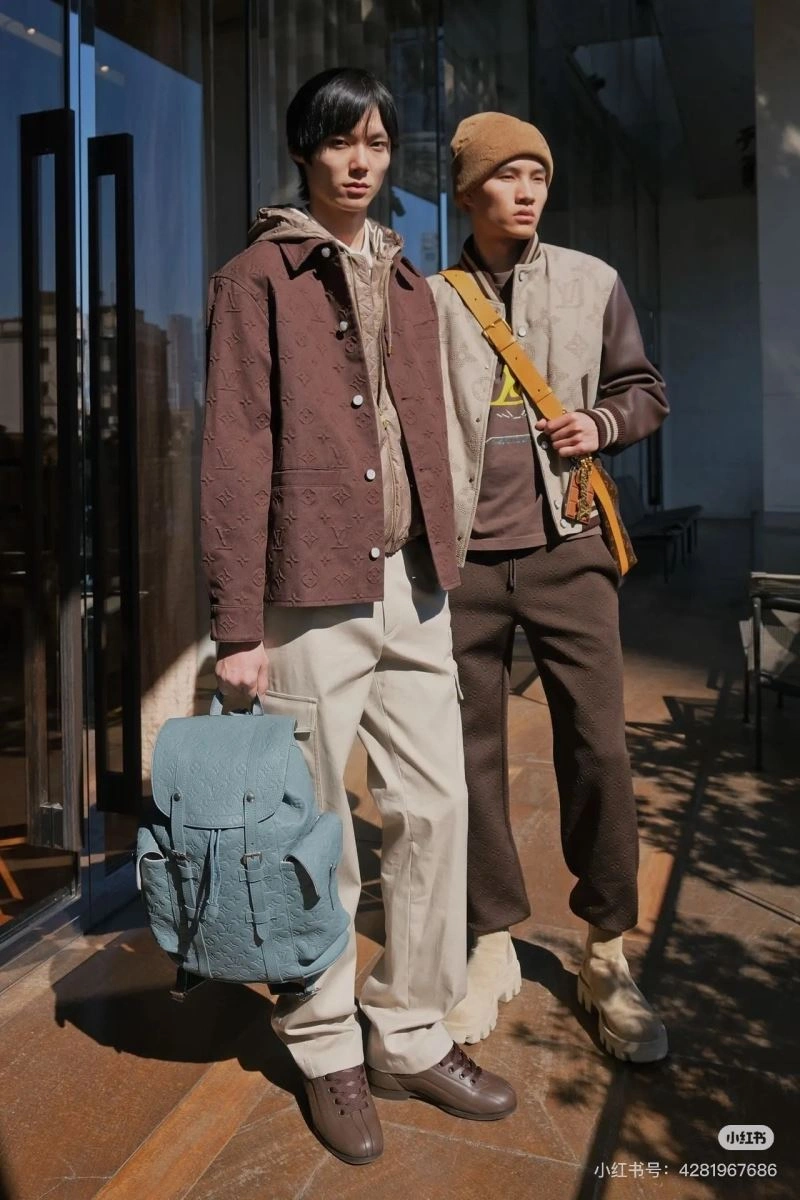 Inexpensive Louis Vuitton Outwear