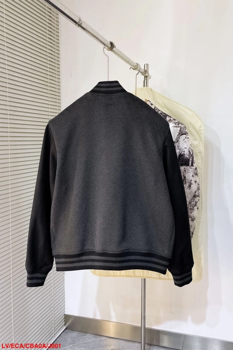 Legit Louis Vuitton Outwear