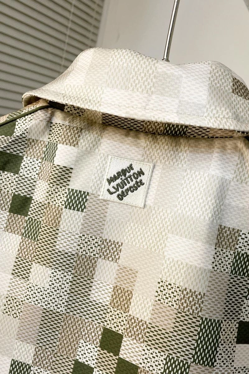 Inexpensive Louis Vuitton Outwear