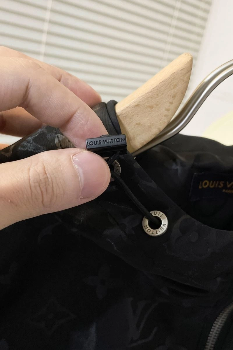 Inexpensive Louis Vuitton Outwear
