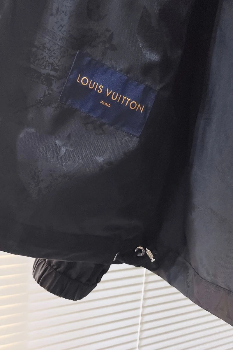 Inexpensive Louis Vuitton Outwear