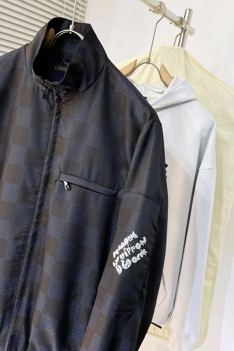 Precise copy Louis Vuitton Outwear