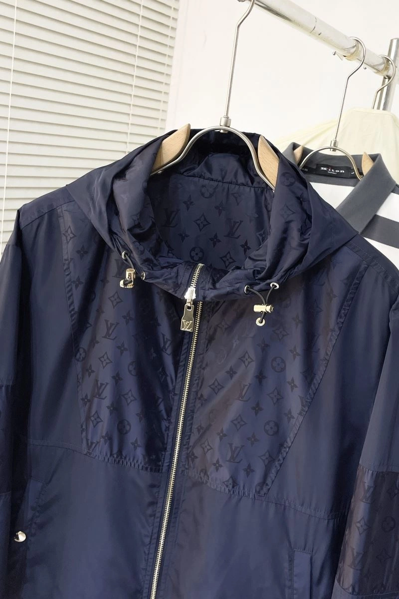 Precise copy Louis Vuitton Outwear