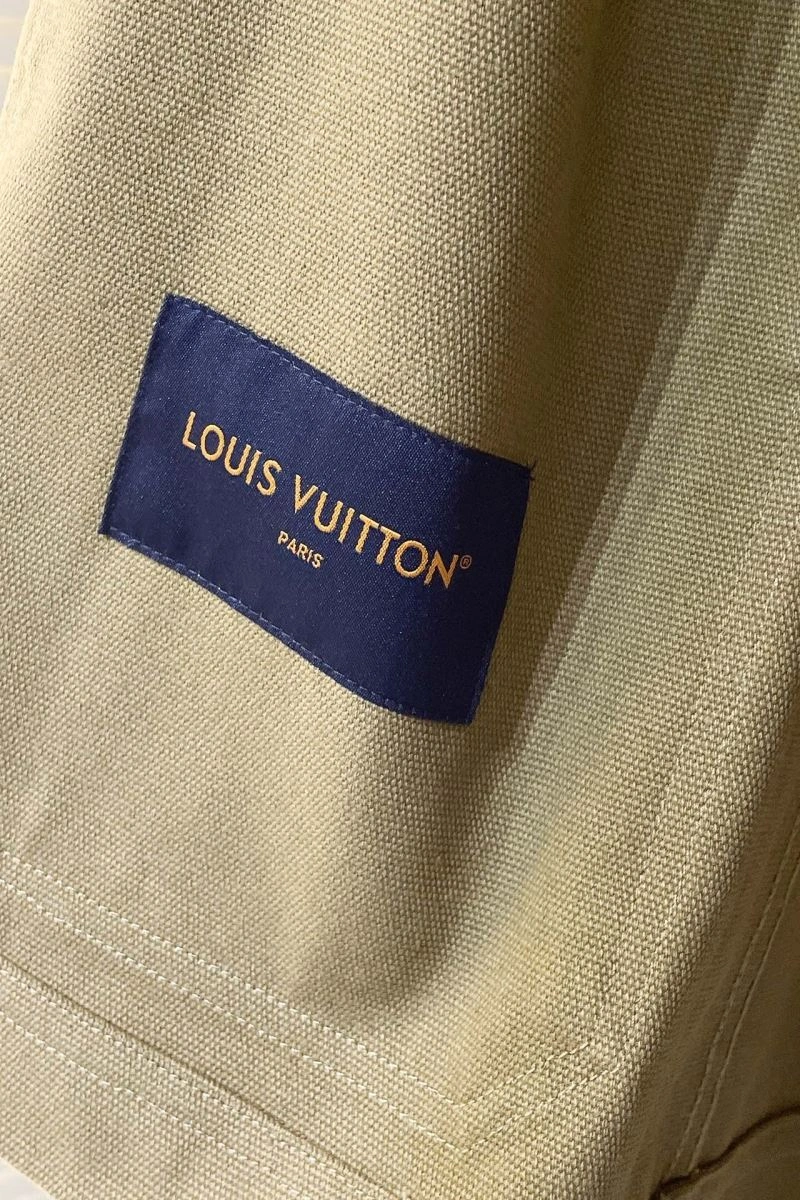 Top match Louis Vuitton Outwear