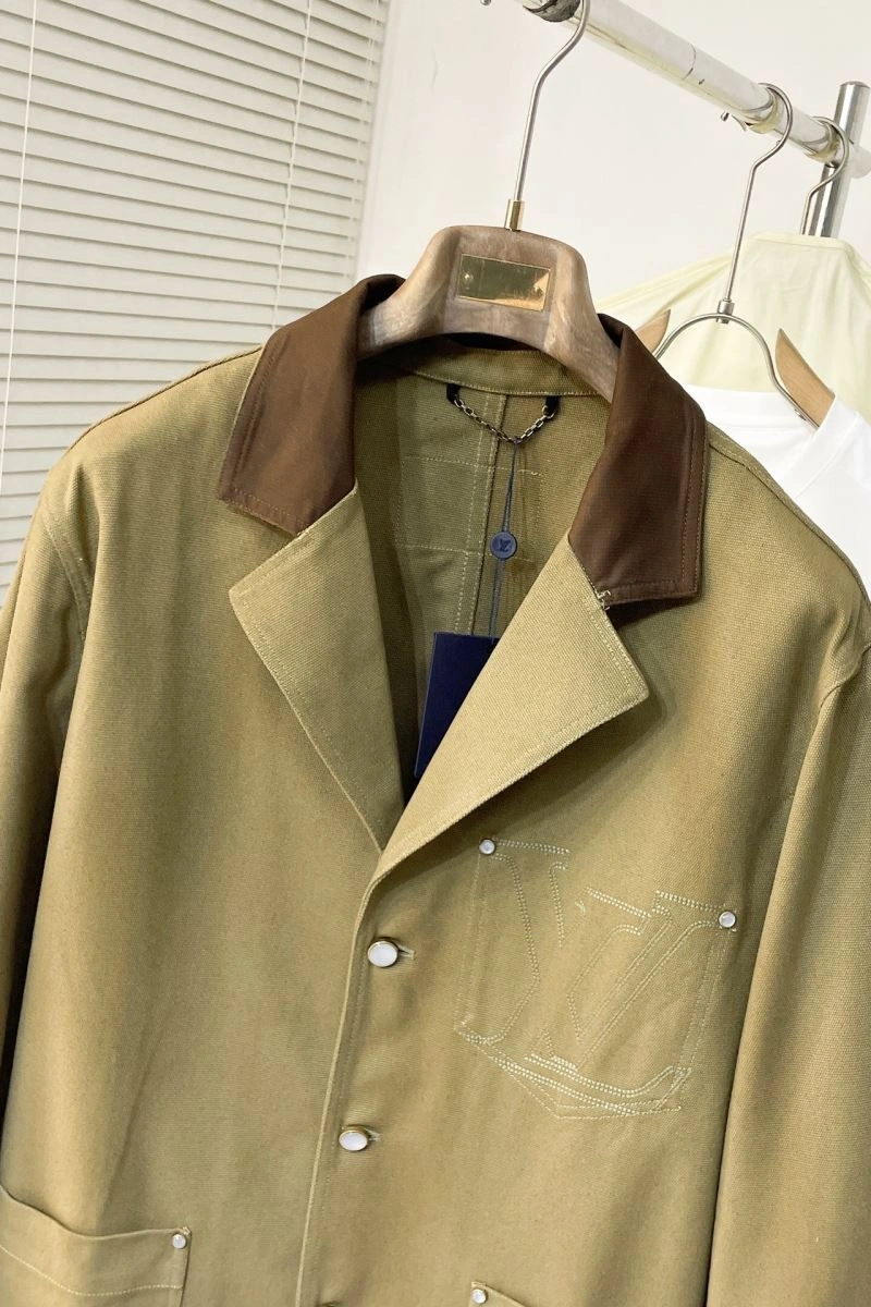 Top match Louis Vuitton Outwear