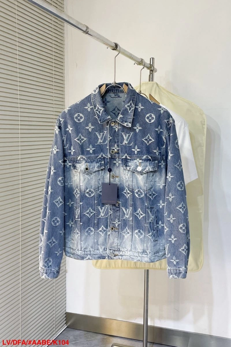 Louis Vuitton Outwear