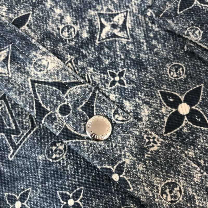 Legit Louis Vuitton Outwear