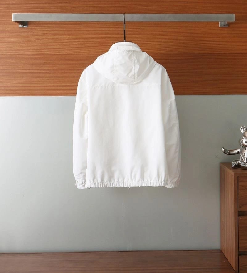 Bargain Louis Vuitton Outwear