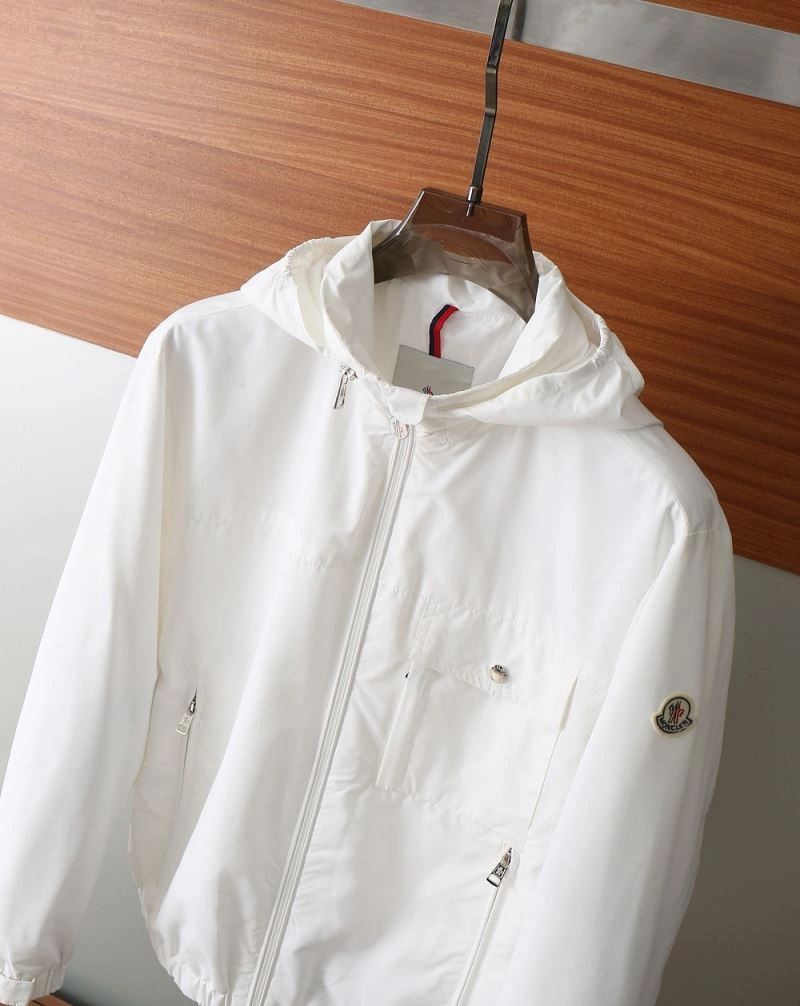Bargain Louis Vuitton Outwear
