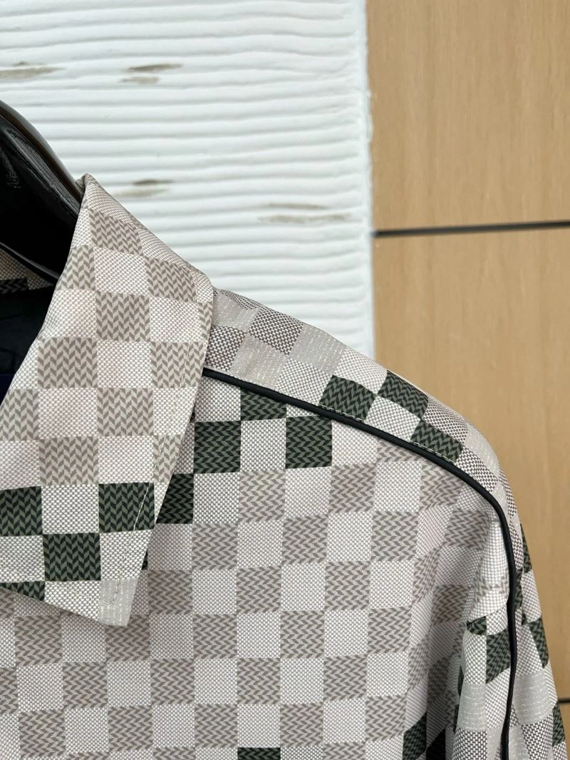 Low-cost Louis Vuitton Outwear