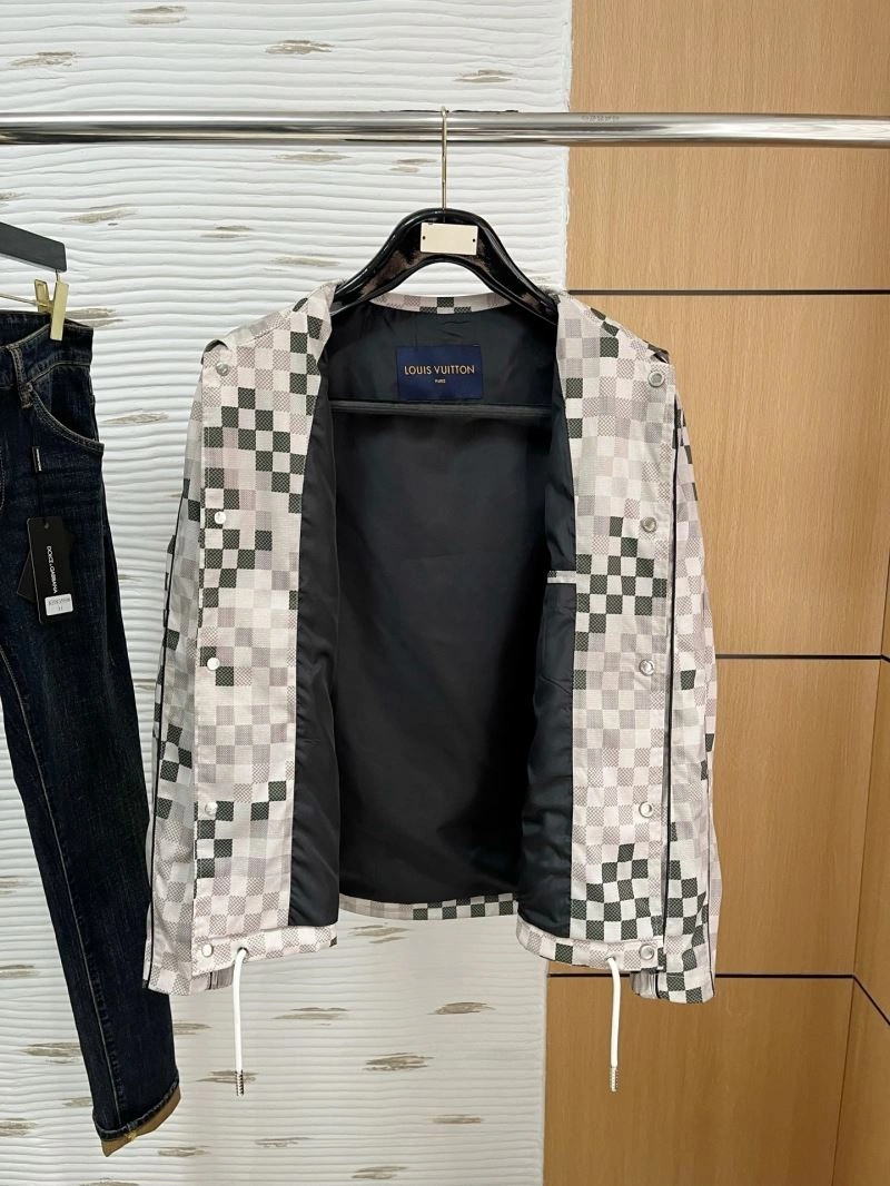 Low-cost Louis Vuitton Outwear