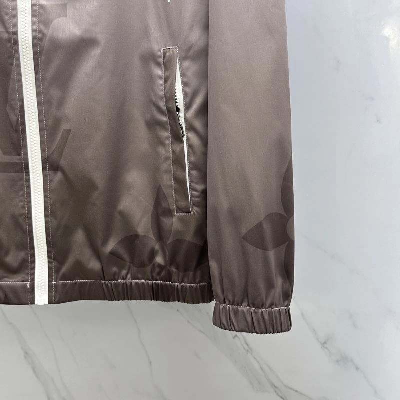 High fidelity Louis Vuitton Outwear
