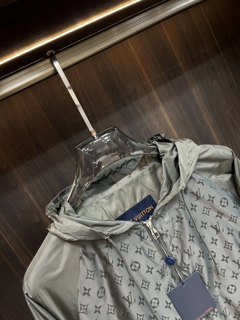 Real Louis Vuitton Outwear