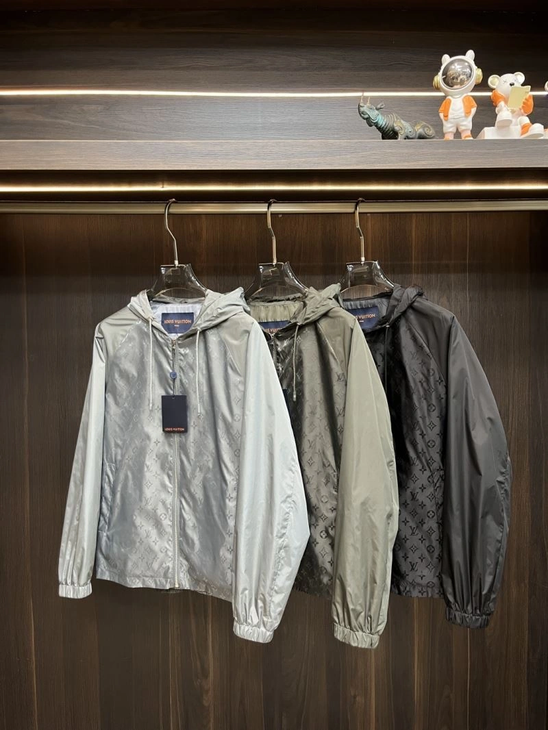 Real Louis Vuitton Outwear