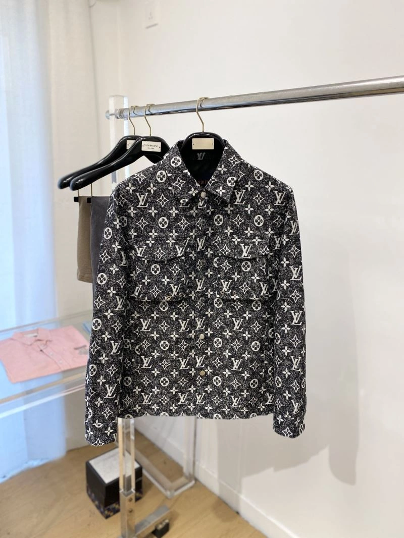 Louis Vuitton Outwear
