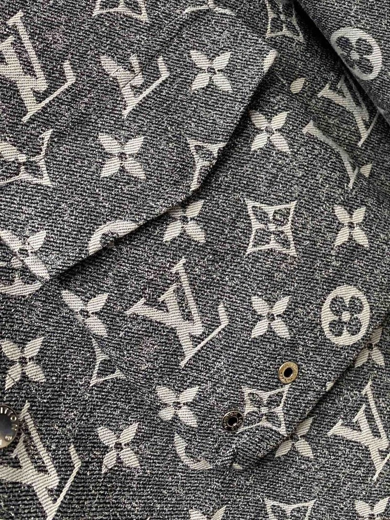 Inexpensive Louis Vuitton Outwear