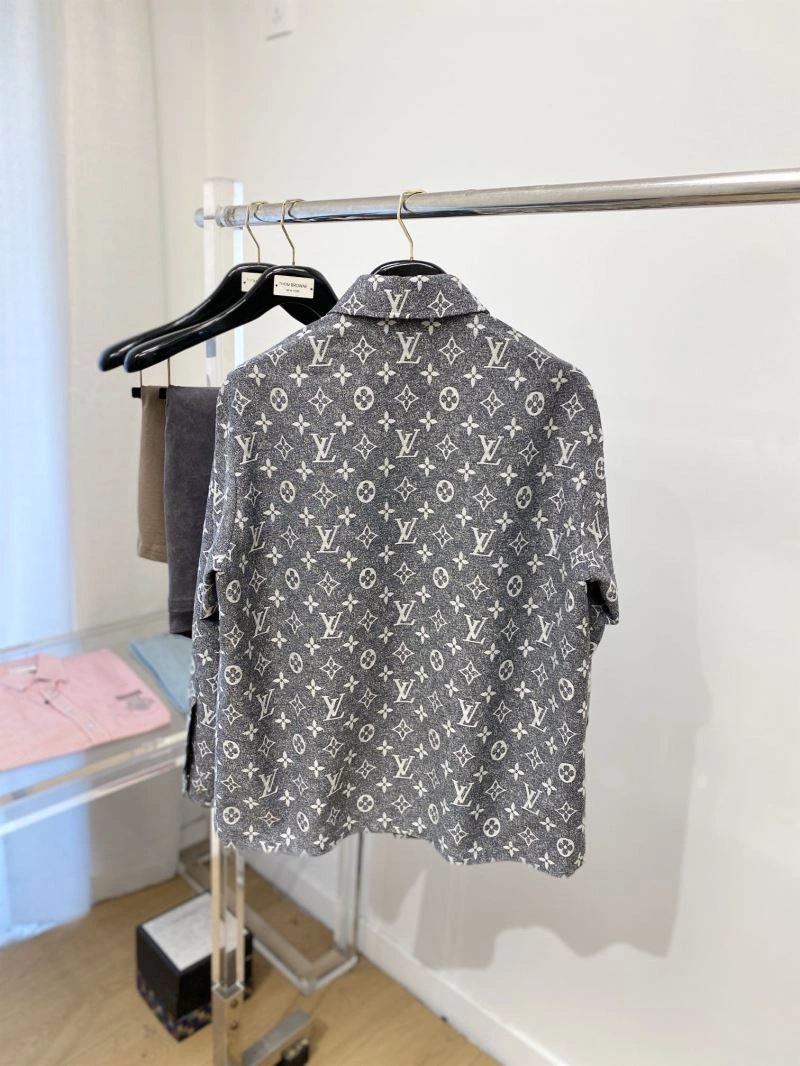Inexpensive Louis Vuitton Outwear