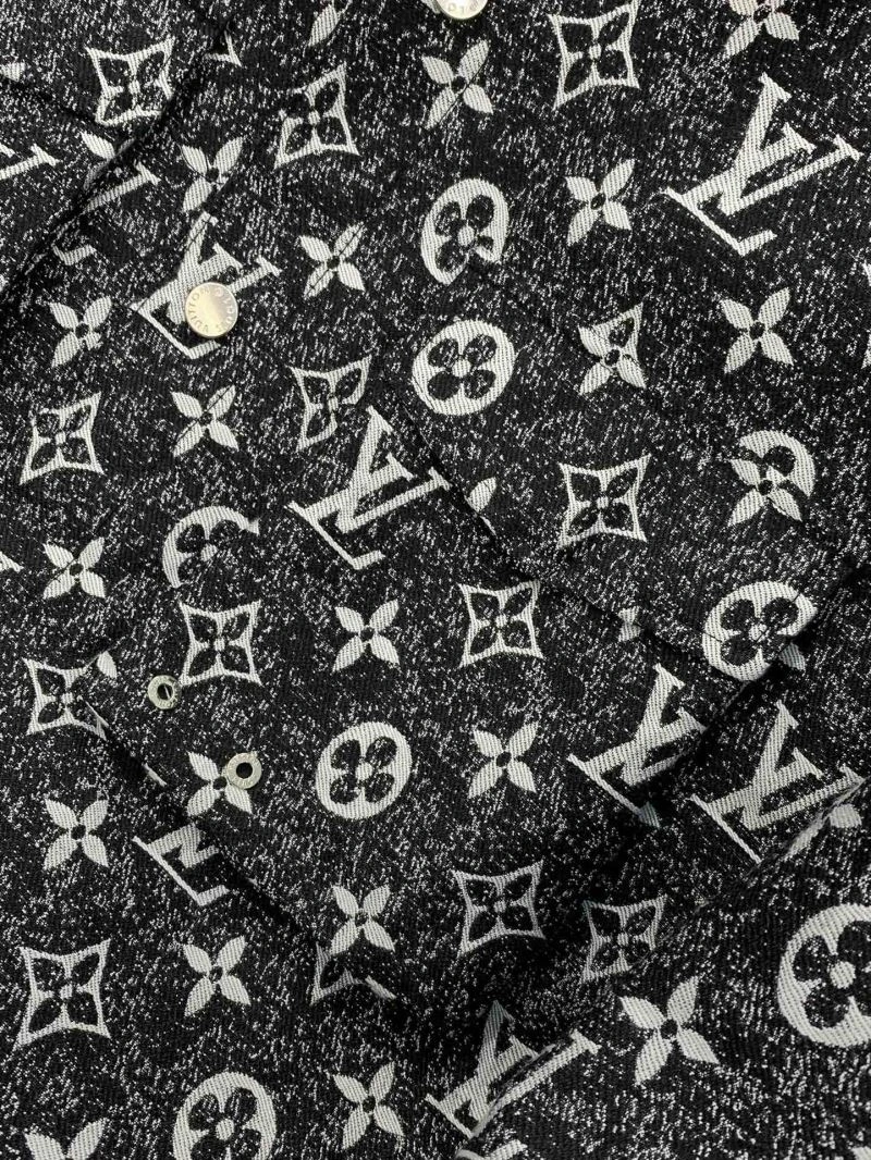High fidelity Louis Vuitton Outwear