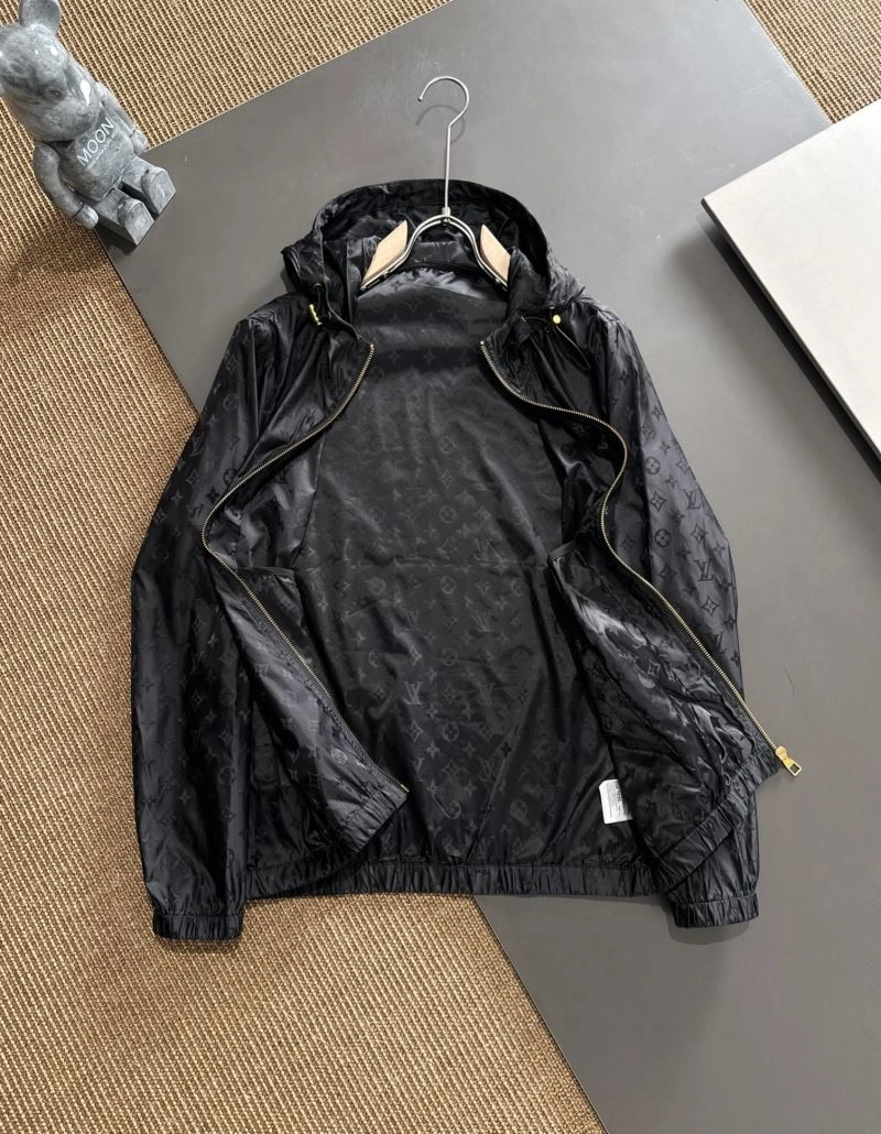 Exact replica Louis Vuitton Outwear