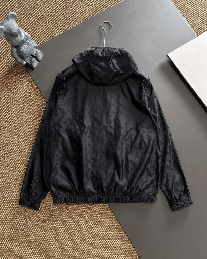 Exact replica Louis Vuitton Outwear