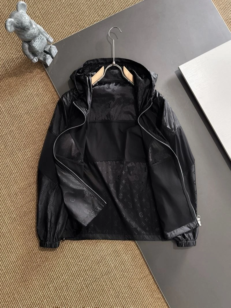 Legit Louis Vuitton Outwear