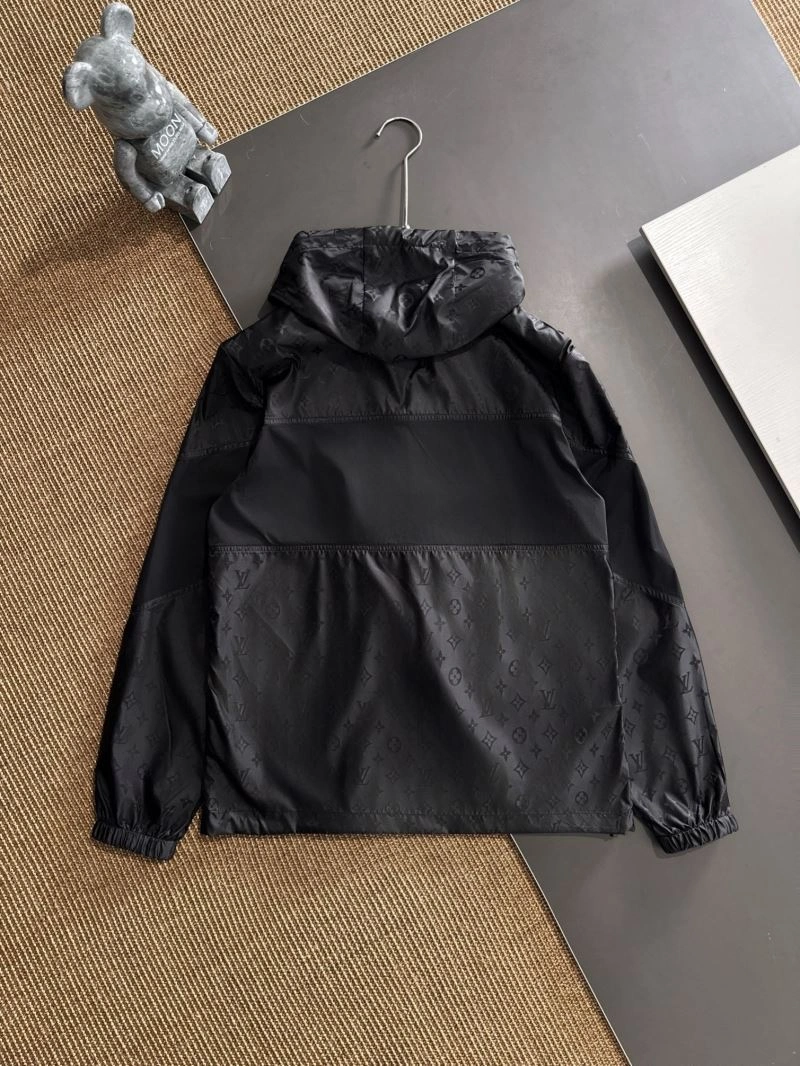 Legit Louis Vuitton Outwear