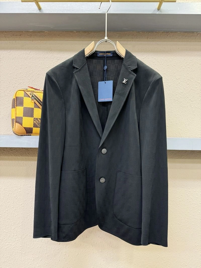 Louis Vuitton Outwear