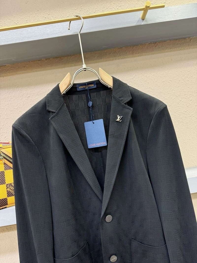 Original Louis Vuitton Outwear