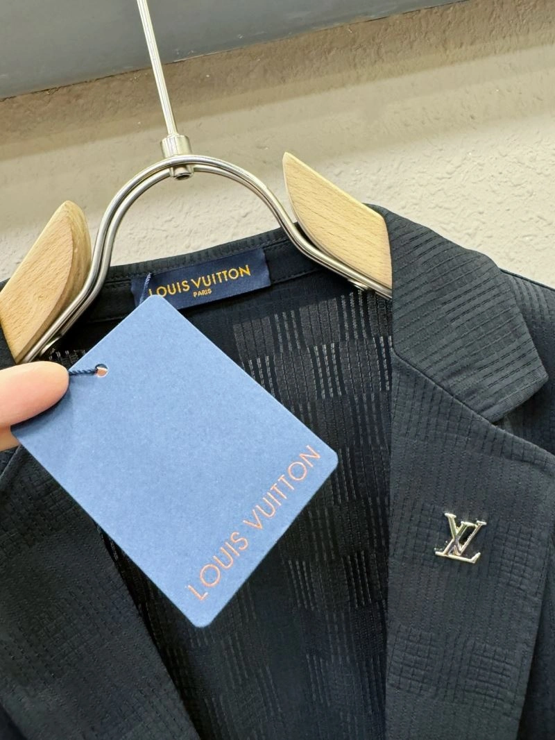 Original Louis Vuitton Outwear