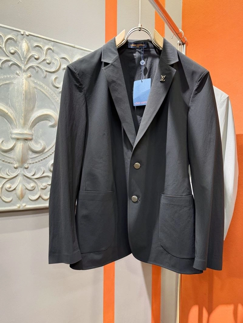 Louis Vuitton Outwear